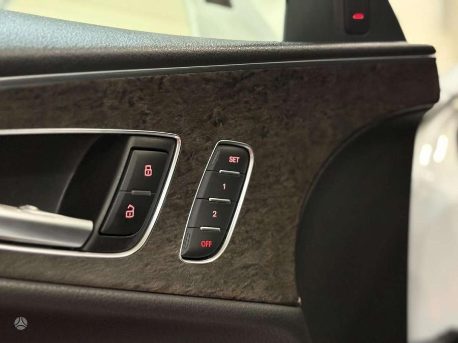 Balts Audi A7 Sportback 2017 Viļņa, ar dzinēja tilpumu 3.00 L un nobraukumu 179 tūkst. km par 14990 €, foto 15 vietnē AUTOMOTO.COM.LV