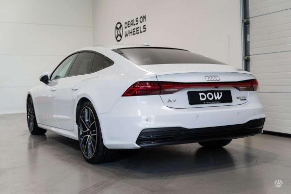 White Audi A7 Sportback 2018 in Vilnius, with an engine capacity of 2.97 L and mileage of 193 thousand km for 32900 €, photo 7 on AUTOMOTO.COM.LV