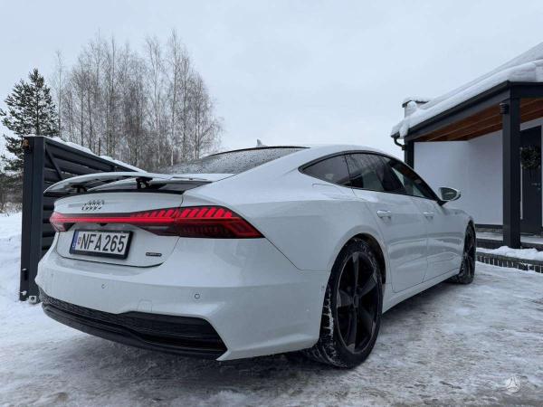 White Audi A7 Sportback 2019 in Vilnius, with an engine capacity of 2.97 L and mileage of 133 thousand km for 27000 €, photo 6 on AUTOMOTO.COM.LV