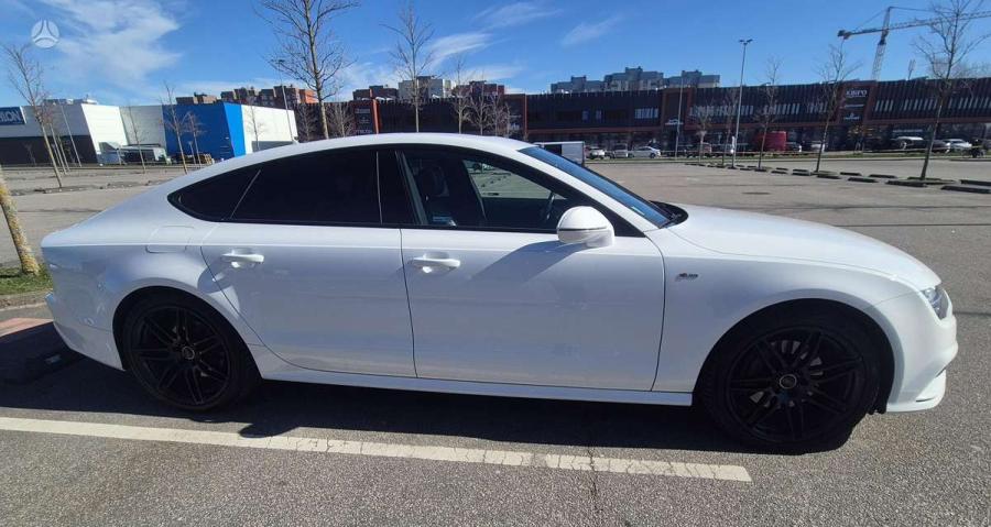 White Audi A7 Sportback 2016 in Klaipeda, with an engine capacity of 2.00 L and mileage of 129 thousand km for 17500 €, photo 9 on AUTOMOTO.COM.LV