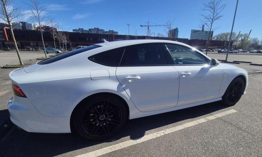 White Audi A7 Sportback 2016 in Klaipeda, with an engine capacity of 2.00 L and mileage of 129 thousand km for 17500 €, photo 10 on AUTOMOTO.COM.LV