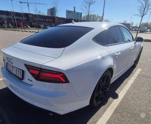 White Audi A7 Sportback 2016 in Klaipeda, with an engine capacity of 2.00 L and mileage of 129 thousand km for 17500 €, photo 12 on AUTOMOTO.COM.LV
