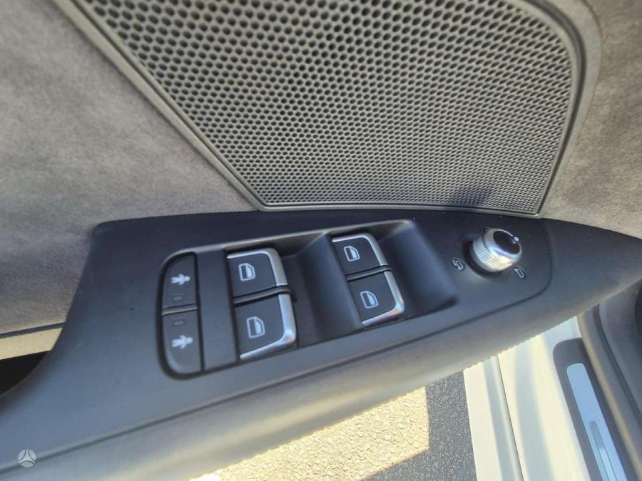 White Audi A7 Sportback 2016 in Klaipeda, with an engine capacity of 2.00 L and mileage of 129 thousand km for 17500 €, photo 20 on AUTOMOTO.COM.LV