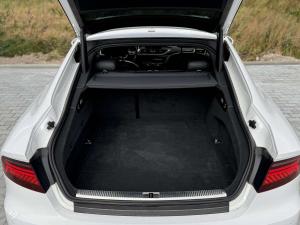 White Audi A7 Sportback 2016 in Klaipeda, with an engine capacity of 2.00 L and mileage of 131 thousand km for 17800 €, photo 12 on AUTOMOTO.COM.LV