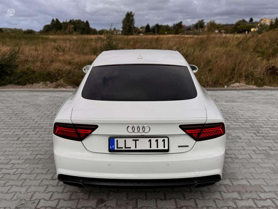 White Audi A7 Sportback 2016 in Klaipeda, with an engine capacity of 2.00 L and mileage of 131 thousand km for 17800 €, photo 14 on AUTOMOTO.COM.LV
