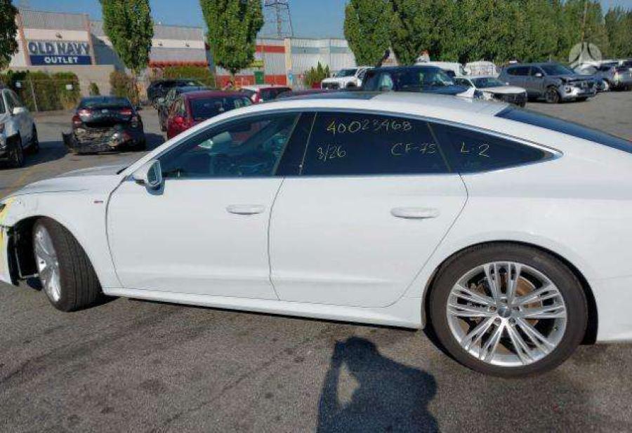 White Audi A7 Sportback 2019 in Kaunas, with an engine capacity of 3.00 L and mileage of 52 thousand km for 25200 €, photo 17 on AUTOMOTO.COM.LV