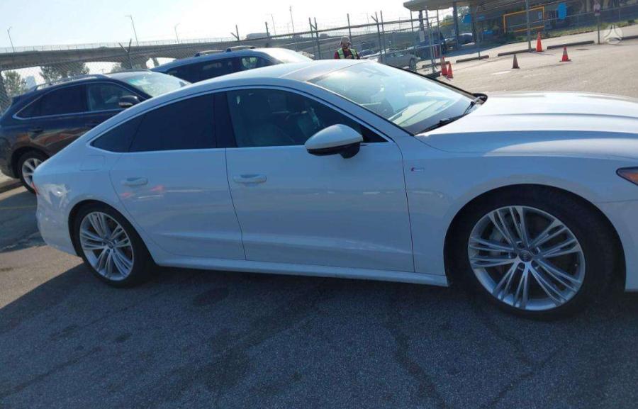 White Audi A7 Sportback 2019 in Kaunas, with an engine capacity of 3.00 L and mileage of 52 thousand km for 25200 €, photo 32 on AUTOMOTO.COM.LV