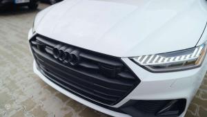 White Audi A7 Sportback 2019 in Vilnius, with an engine capacity of 3.00 L and mileage of 160 thousand km for 39990 €, photo 7 on AUTOMOTO.COM.LV