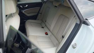 White Audi A7 Sportback 2019 in Vilnius, with an engine capacity of 3.00 L and mileage of 160 thousand km for 39990 €, photo 17 on AUTOMOTO.COM.LV