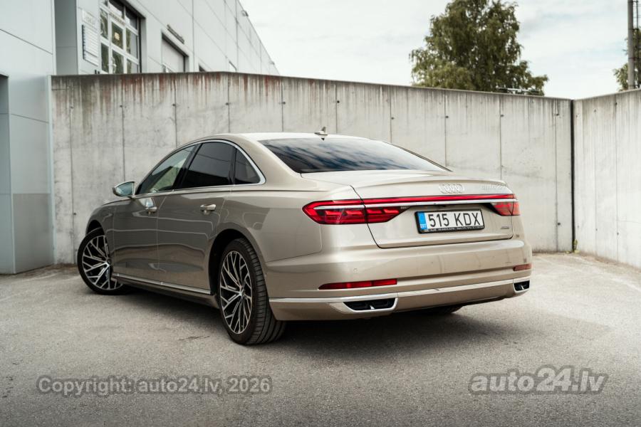 Smilšu krāsa Audi A8 2020 Tartu, ar dzinēja tilpumu 3.00 L un nobraukumu 71 tūkst. km par 55000 €, foto 18 vietnē AUTOMOTO.COM.LV