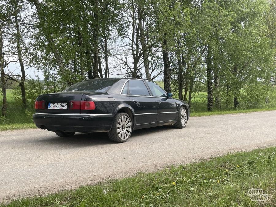 Черный Ауди А8 2000 в Тельшяй, объемом двигателя 4.20 л и пробегом 471 тыс. км за 3450 €, фото 12 на AUTOMOTO.COM.LV