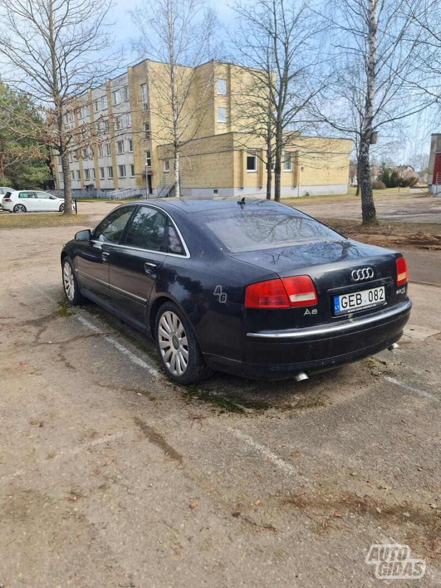 Melns Audi A8 2007 Viļņa, ar dzinēja tilpumu 4.20 L un nobraukumu 524 tūkst. km par 3000 €, foto 5 vietnē AUTOMOTO.COM.LV