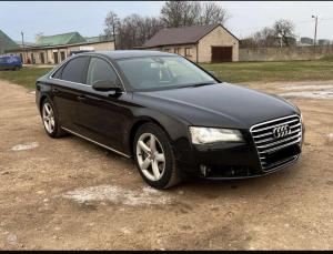 Black Audi A8 2011 in Klaipeda, with an engine capacity of 3.00 L and mileage of 290 thousand km for 5100 €, photo 2 on AUTOMOTO.COM.LV