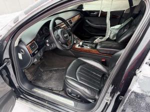 Black Audi A8 2011 in Klaipeda, with an engine capacity of 3.00 L and mileage of 290 thousand km for 5100 €, photo 12 on AUTOMOTO.COM.LV