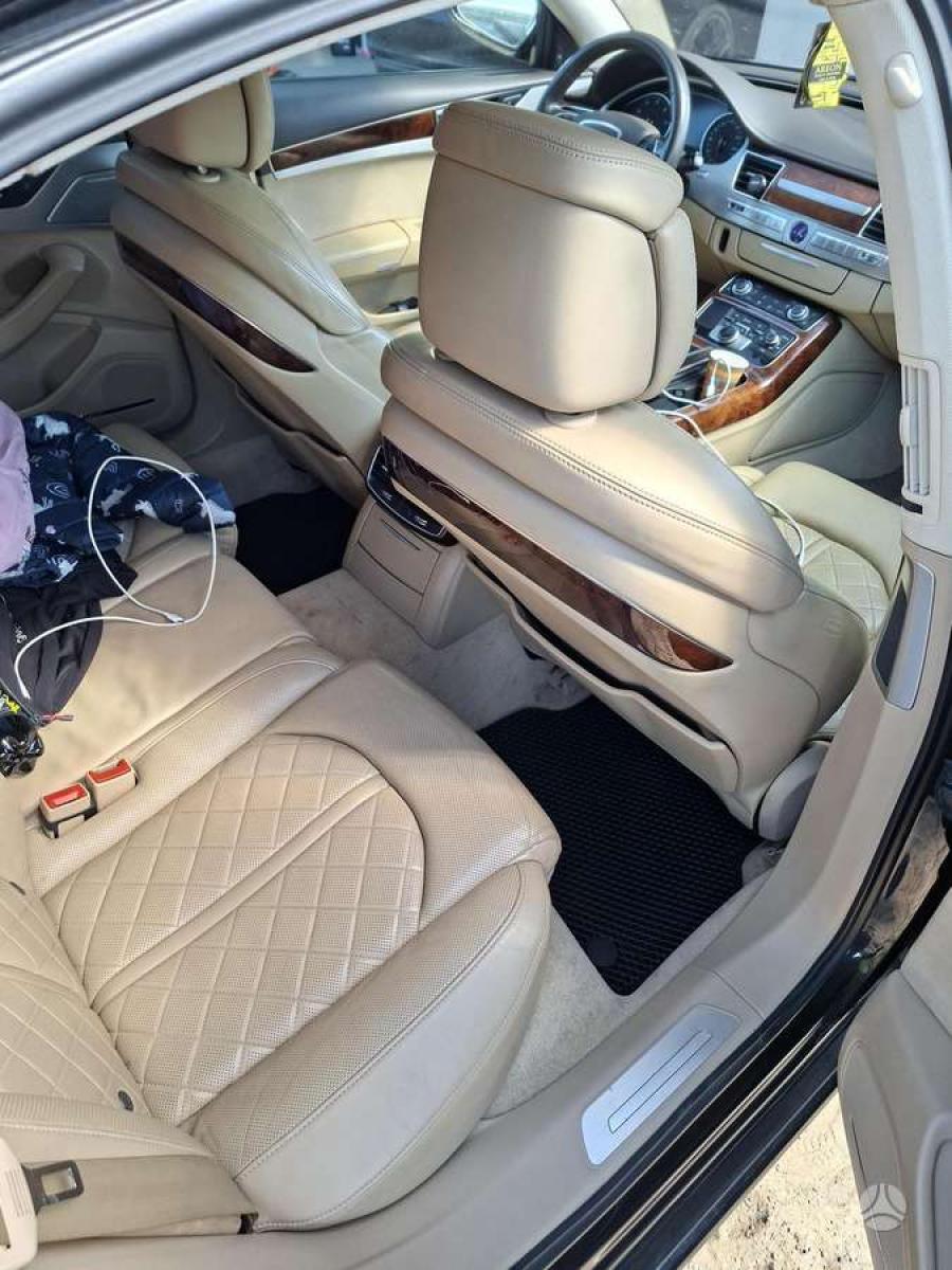 Melns Audi A8 2012 Jurbarkas, ar dzinēja tilpumu 4.20 L un nobraukumu 196 tūkst. km par 10450 €, foto 12 vietnē AUTOMOTO.COM.LV