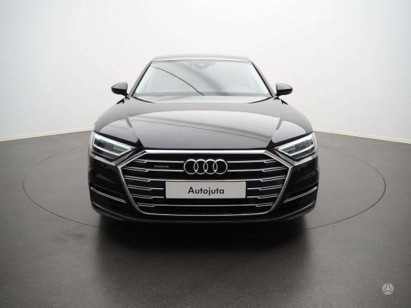 Black Audi A8 2019 in Vilnius, with an engine capacity of 2.97 L and mileage of 132 thousand km for 36500 €, photo 2 on AUTOMOTO.COM.LV