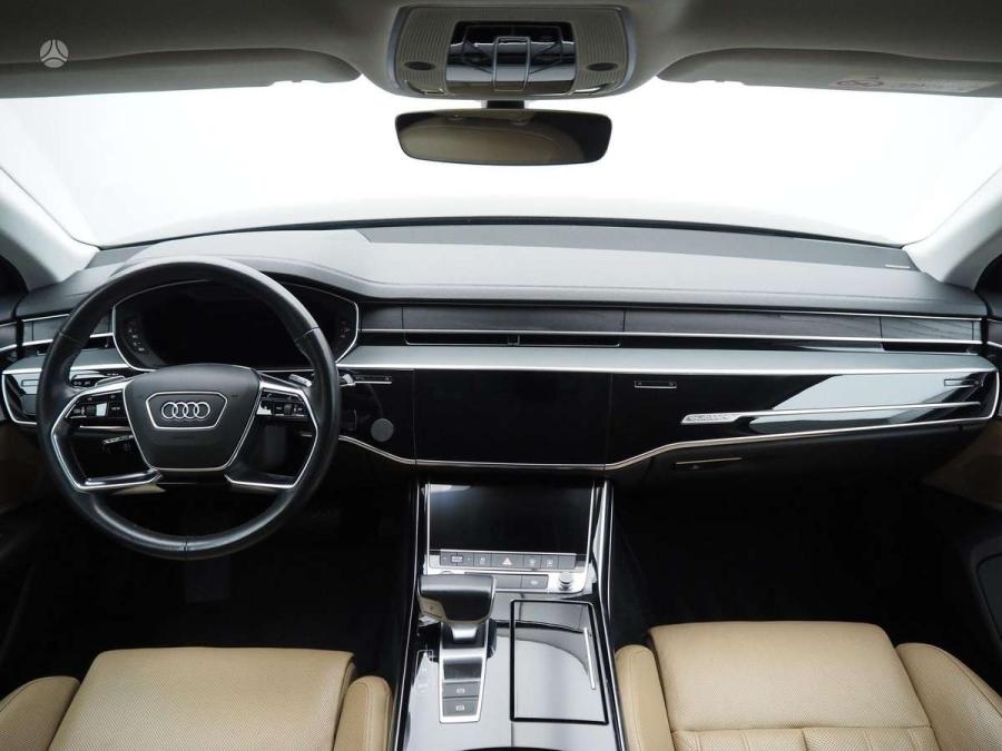 Black Audi A8 2019 in Vilnius, with an engine capacity of 2.97 L and mileage of 132 thousand km for 36500 €, photo 19 on AUTOMOTO.COM.LV