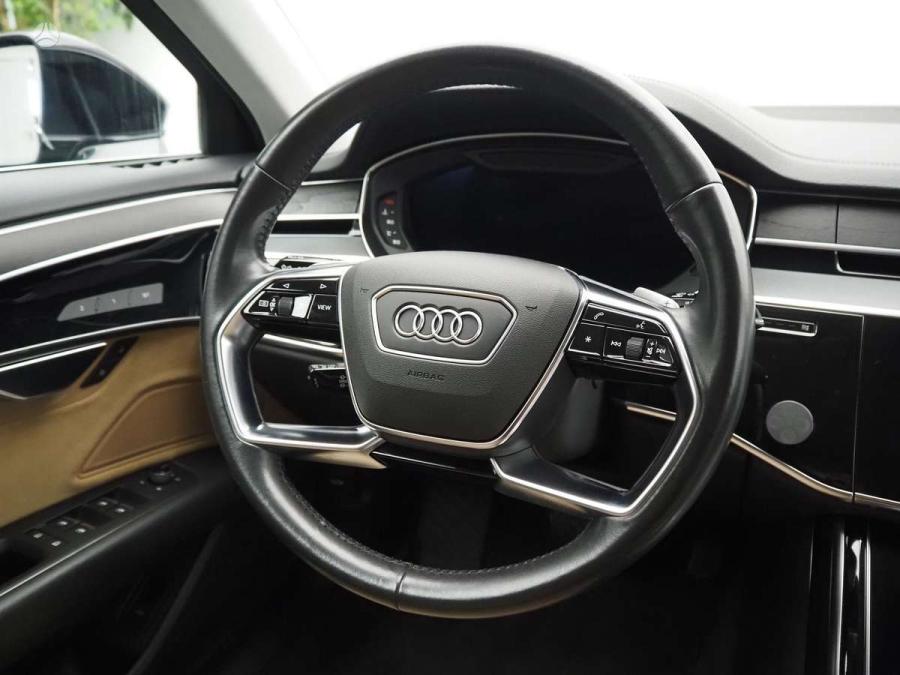 Black Audi A8 2019 in Vilnius, with an engine capacity of 2.97 L and mileage of 132 thousand km for 36500 €, photo 21 on AUTOMOTO.COM.LV