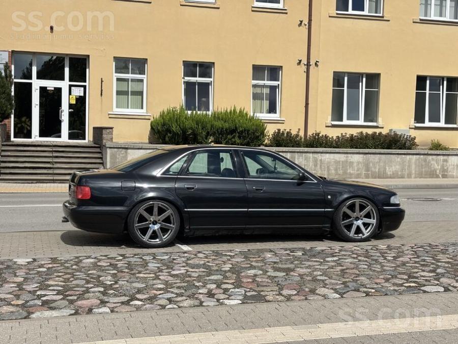 Melns Audi A8 1997 Bauska, ar dzinēja tilpumu 2.50 L un nobraukumu 367 tūkst. km par 3950 €, foto 3 vietnē AUTOMOTO.COM.LV