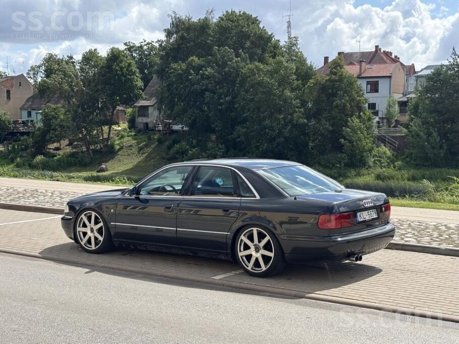Melns Audi A8 1997 Bauska, ar dzinēja tilpumu 2.50 L un nobraukumu 367 tūkst. km par 3950 €, foto 8 vietnē AUTOMOTO.COM.LV