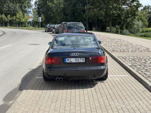 Melns Audi A8 1997 Bauska, ar dzinēja tilpumu 2.50 L un nobraukumu 367 tūkst. km par 3950 €, foto 9 vietnē AUTOMOTO.COM.LV