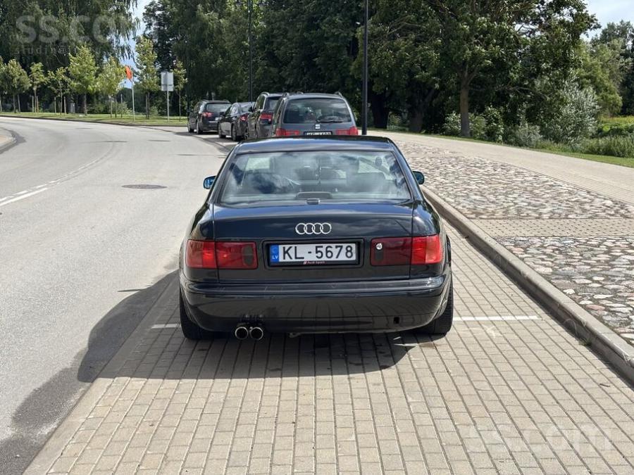 Melns Audi A8 1997 Bauska, ar dzinēja tilpumu 2.50 L un nobraukumu 367 tūkst. km par 3950 €, foto 9 vietnē AUTOMOTO.COM.LV