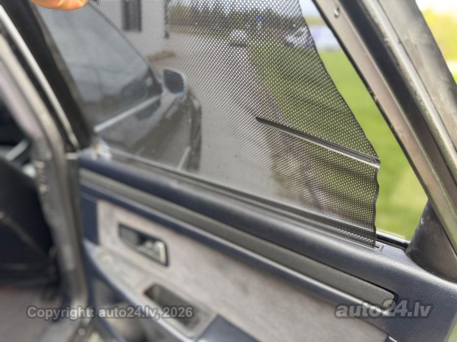Melns Audi A8 1999 Tartu, ar dzinēja tilpumu 4.20 L un nobraukumu 384 tūkst. km par 4999 €, foto 21 vietnē AUTOMOTO.COM.LV