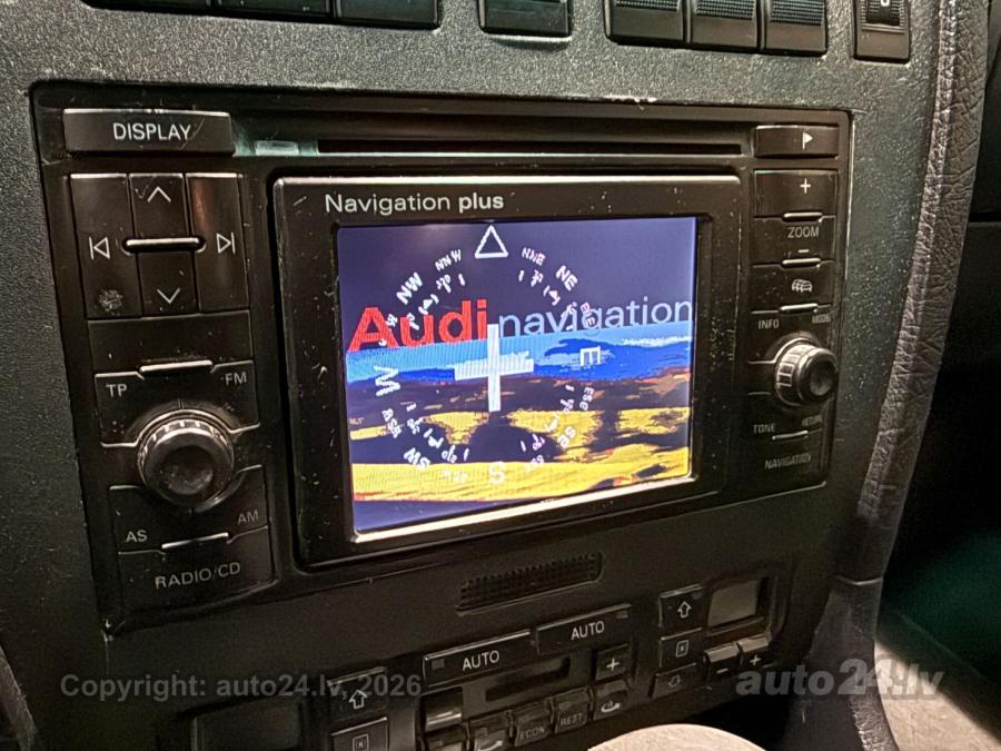 Melns Audi A8 1999 Tartu, ar dzinēja tilpumu 4.20 L un nobraukumu 384 tūkst. km par 4999 €, foto 29 vietnē AUTOMOTO.COM.LV