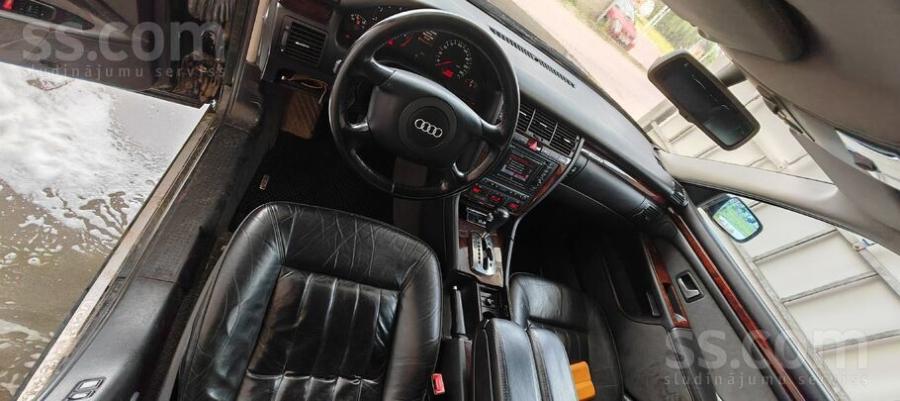 Melns Audi A8 1999 Daugavpils, ar dzinēja tilpumu 4.20 L un nobraukumu 361 tūkst. km par 5400 €, foto 9 vietnē AUTOMOTO.COM.LV