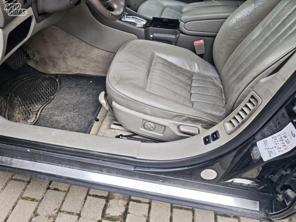 Black Audi A8 1999 in Klaipeda, with an engine capacity of 3.70 L and mileage of 270 thousand km for 2999 €, photo 8 on AUTOMOTO.COM.LV