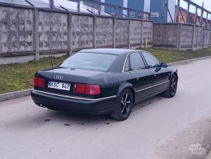 Melns Audi A8 2002 Kauņa, ar dzinēja tilpumu 2.50 L un nobraukumu 322 tūkst. km par 2400 €, foto 5 vietnē AUTOMOTO.COM.LV
