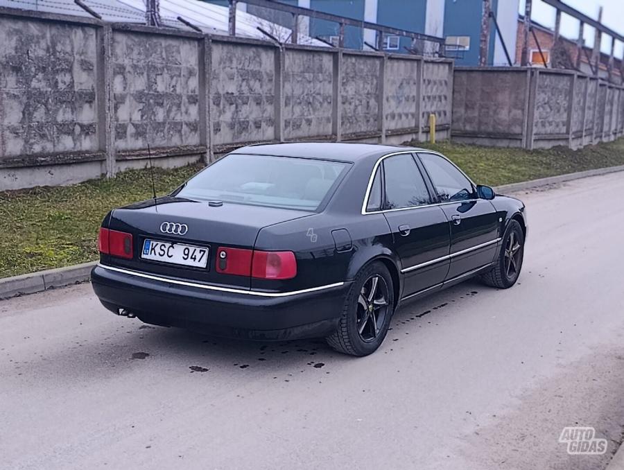 Melns Audi A8 2002 Kauņa, ar dzinēja tilpumu 2.50 L un nobraukumu 322 tūkst. km par 2400 €, foto 5 vietnē AUTOMOTO.COM.LV