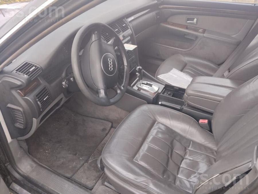 Black Audi A8 2002 in Daugavpils, with an engine capacity of 3.70 L and mileage of 398 thousand km for 2000 €, photo 6 on AUTOMOTO.COM.LV