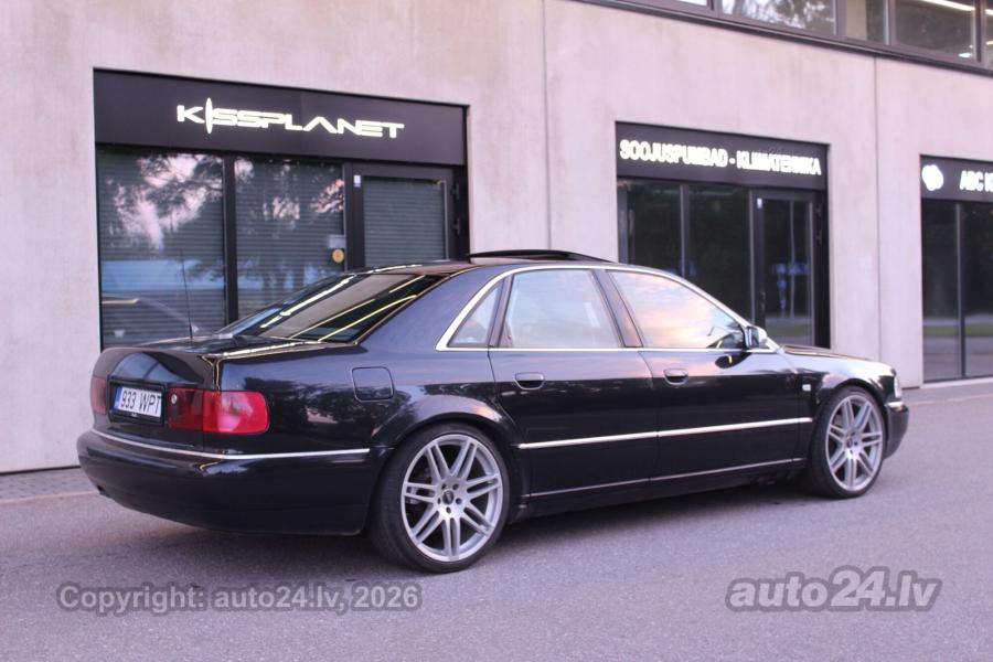 Melns Audi A8 2002 Tallina, ar dzinēja tilpumu 3.30 L un nobraukumu 339 tūkst. km par 7899 €, foto 5 vietnē AUTOMOTO.COM.LV