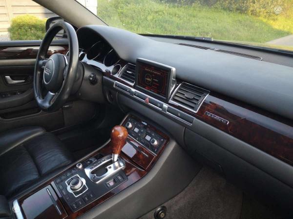 Melns Audi A8 2003 Klaipėda, ar dzinēja tilpumu 4.17 L un nobraukumu 370 tūkst. km par 4250 €, foto 6 vietnē AUTOMOTO.COM.LV