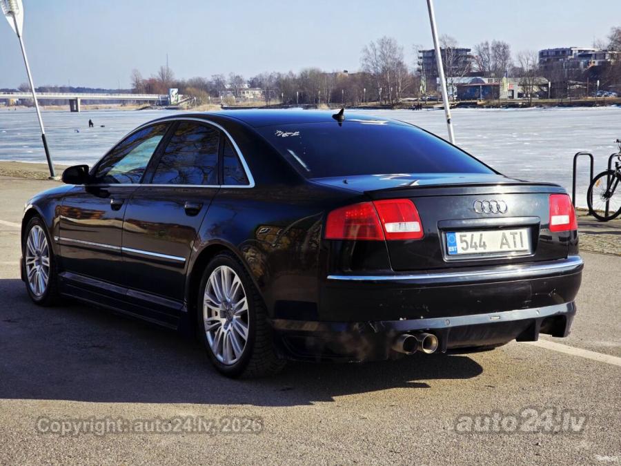 Melns Audi A8 2003 Tallina, ar dzinēja tilpumu 3.70 L un nobraukumu 403 tūkst. km par 2199 €, foto 2 vietnē AUTOMOTO.COM.LV