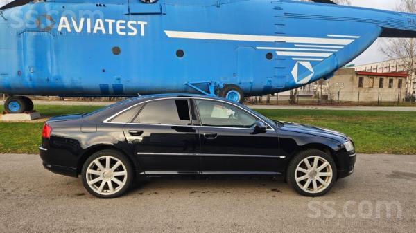 Melns Audi A8 2004 Rīga, ar dzinēja tilpumu 3.00 L un nobraukumu 338 tūkst. km par 4250 €, foto 2 vietnē AUTOMOTO.COM.LV