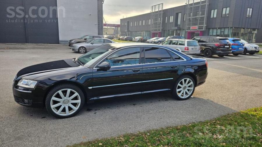 Melns Audi A8 2004 Rīga, ar dzinēja tilpumu 3.00 L un nobraukumu 338 tūkst. km par 4250 €, foto 4 vietnē AUTOMOTO.COM.LV