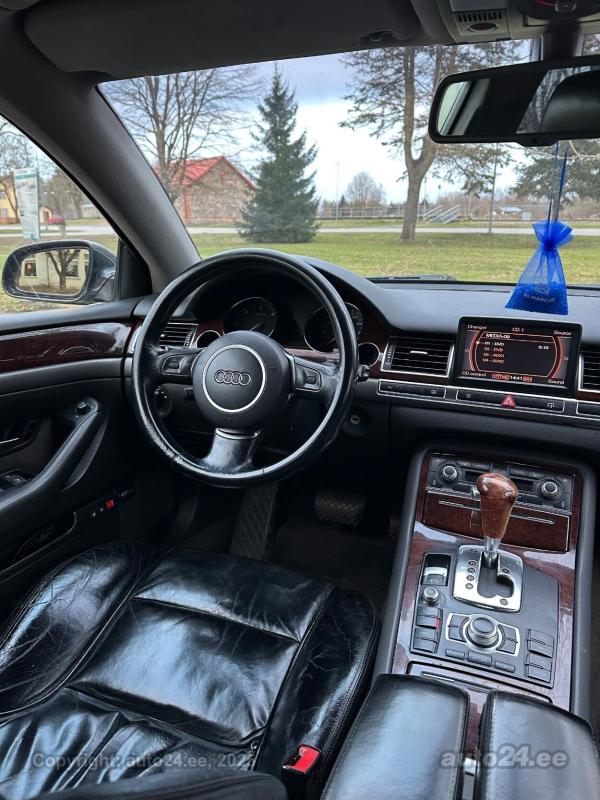 Melns Audi A8 2004 Viljandi, ar dzinēja tilpumu 3.00 L un nobraukumu 530 tūkst. km par 4200 €, foto 8 vietnē AUTOMOTO.COM.LV