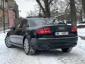 Black Audi A8 2004 in Jelgava, with an engine capacity of 4.00 L and mileage of 320 thousand km for 5950 €, photo 2 on AUTOMOTO.COM.LV