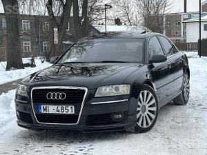 Black Audi A8 2004 in Jelgava, with an engine capacity of 4.00 L and mileage of 320 thousand km for 5950 €, photo 3 on AUTOMOTO.COM.LV