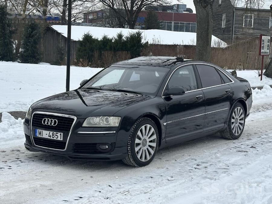 Black Audi A8 2004 in Jelgava, with an engine capacity of 4.00 L and mileage of 320 thousand km for 5950 €, photo 7 on AUTOMOTO.COM.LV