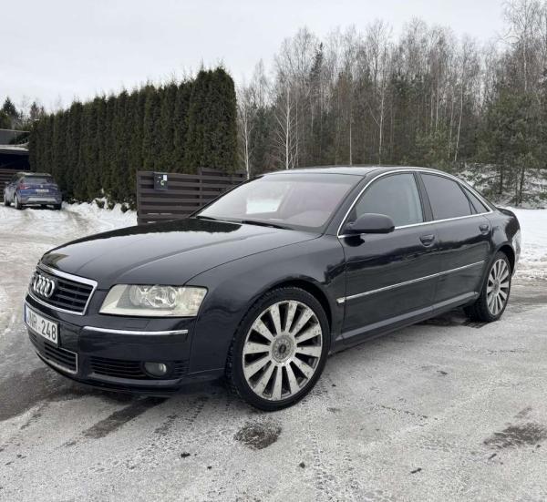 Black Audi A8 2004 in Vilnius, with an engine capacity of 2.97 L and mileage of 282 thousand km for 3500 €, photo 1 on AUTOMOTO.COM.LV