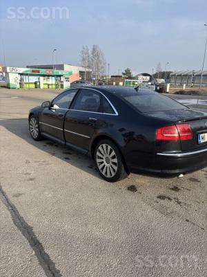Melns Audi A8 2004 Valmiera, ar dzinēja tilpumu 4.00 L un nobraukumu 323 tūkst. km par 5200 €, foto 6 vietnē AUTOMOTO.COM.LV