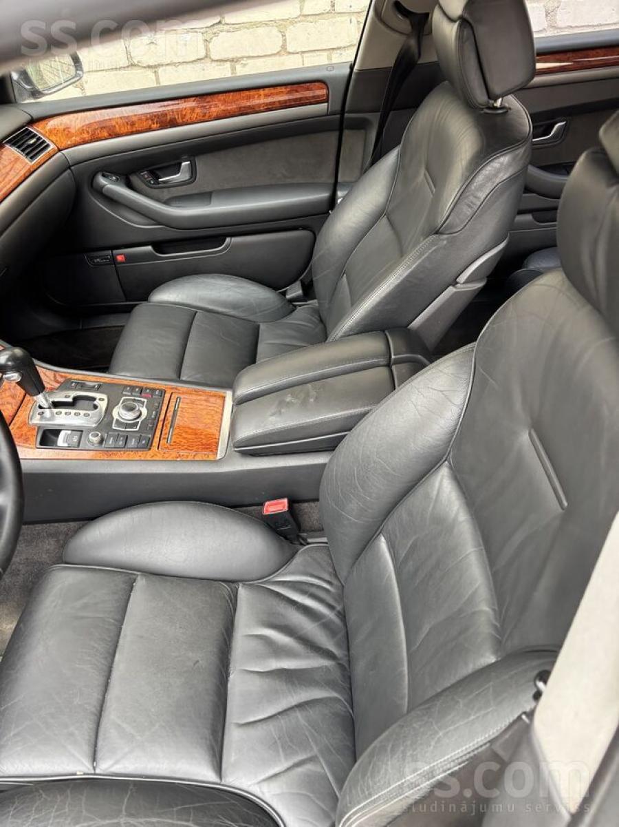 Melns Audi A8 2004 Valmiera, ar dzinēja tilpumu 4.00 L un nobraukumu 323 tūkst. km par 5200 €, foto 12 vietnē AUTOMOTO.COM.LV