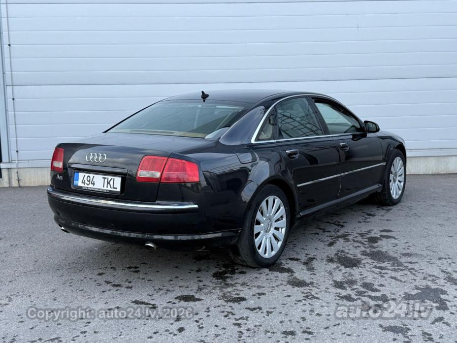 Black Audi A8 2004 in Tartu, with an engine capacity of 3.90 L and mileage of 430 thousand km for 3000 €, photo 5 on AUTOMOTO.COM.LV