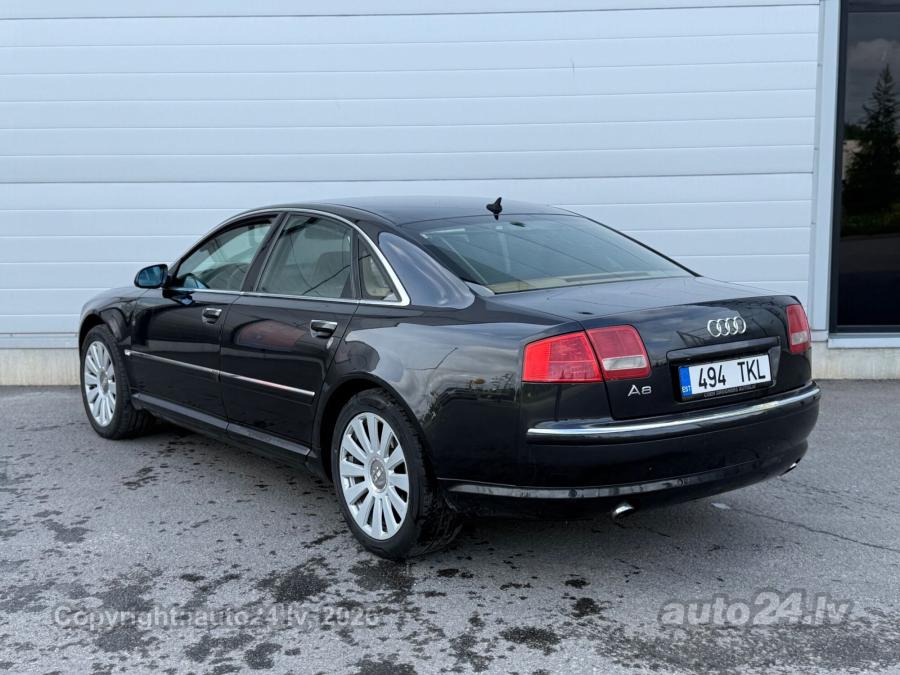 Black Audi A8 2004 in Tartu, with an engine capacity of 3.90 L and mileage of 430 thousand km for 3000 €, photo 7 on AUTOMOTO.COM.LV