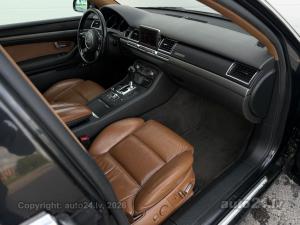 Black Audi A8 2004 in Tartu, with an engine capacity of 3.90 L and mileage of 430 thousand km for 3000 €, photo 10 on AUTOMOTO.COM.LV