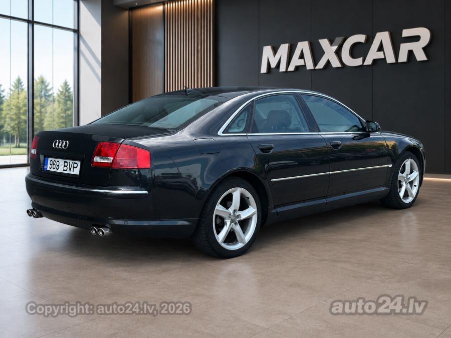Black Audi A8 2004 in Tallinn, with an engine capacity of 3.00 L and mileage of 351 thousand km for 2999 €, photo 3 on AUTOMOTO.COM.LV