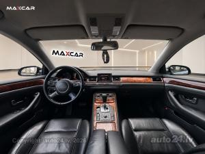 Black Audi A8 2004 in Tallinn, with an engine capacity of 3.00 L and mileage of 351 thousand km for 2999 €, photo 8 on AUTOMOTO.COM.LV